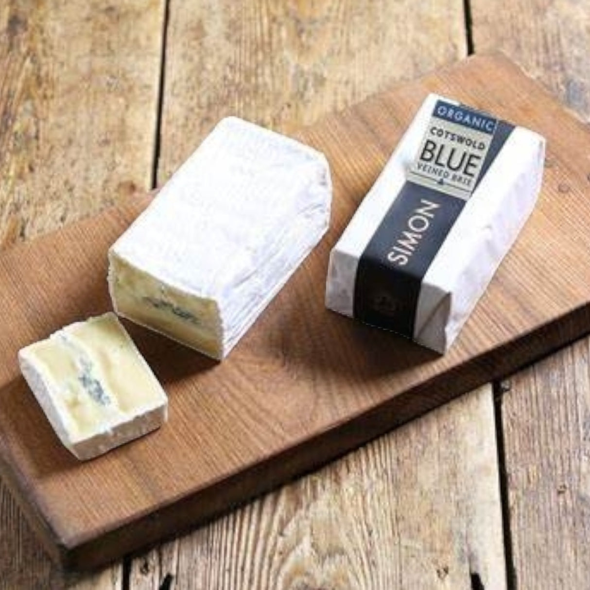 Simon Weaver - Cotswold Blue Organic 300g – Mudwalls Food Group